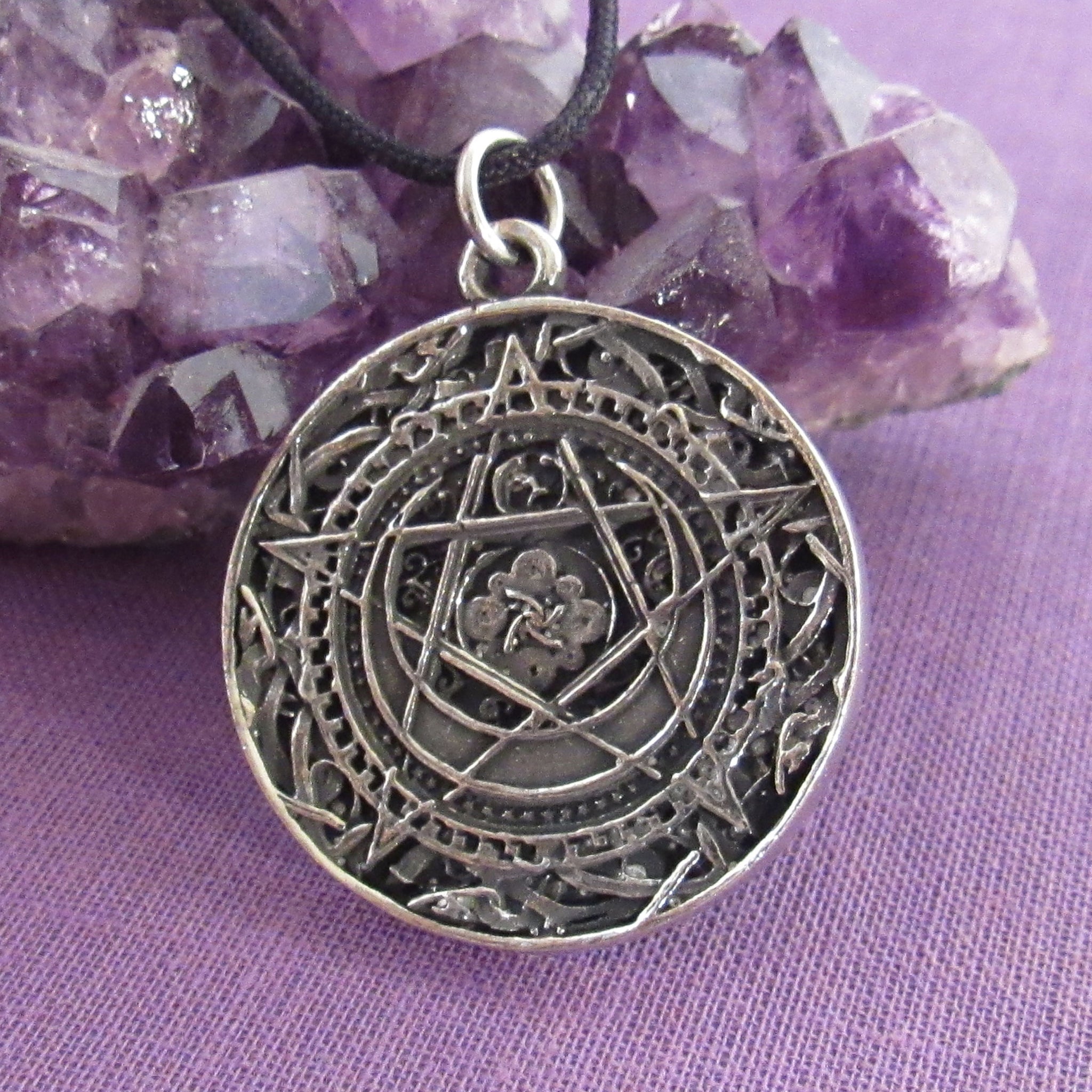 Double-Sided Celtic Pentacle Pendant – Grove and Grotto