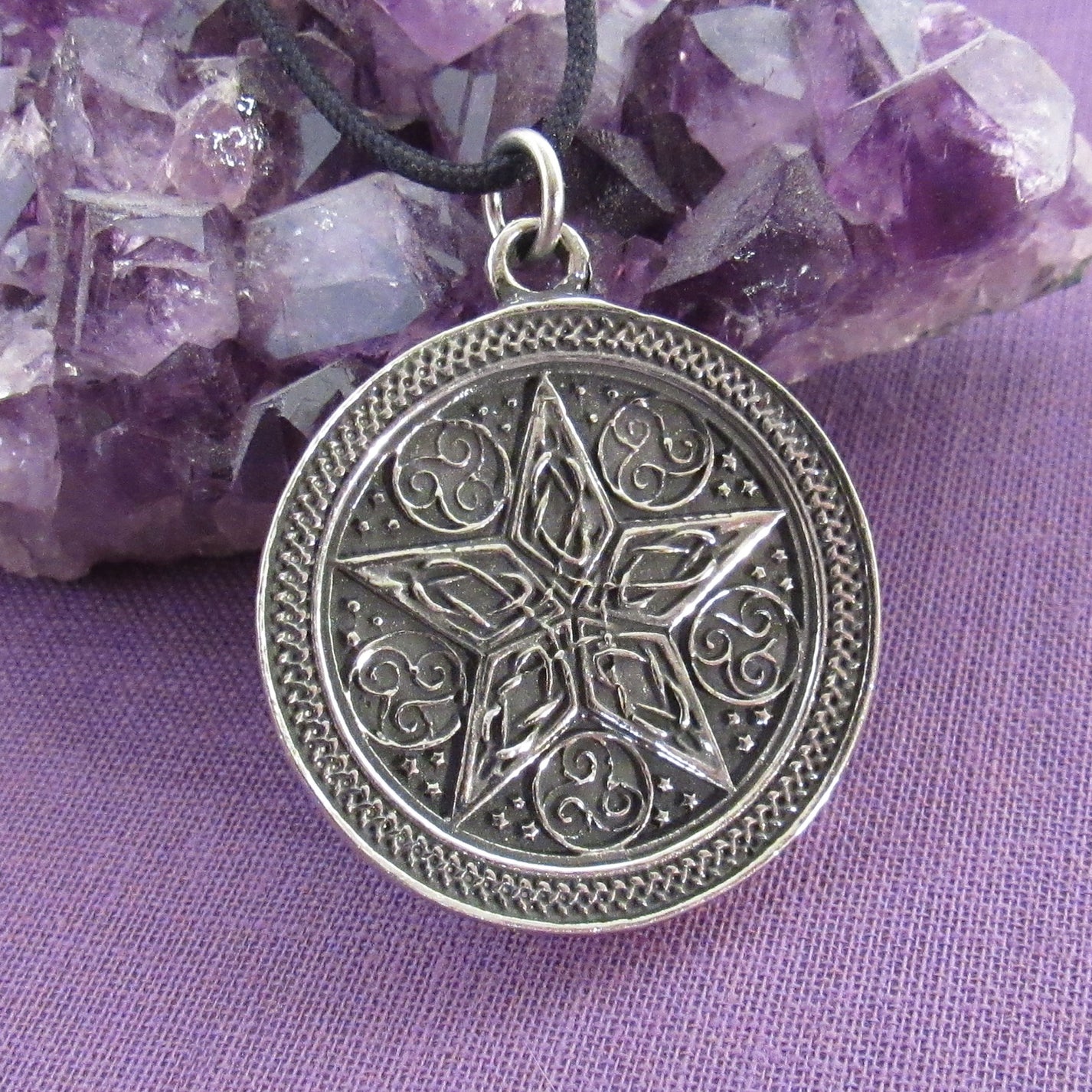 Double-Sided Celtic Pentacle Pendant – Grove and Grotto