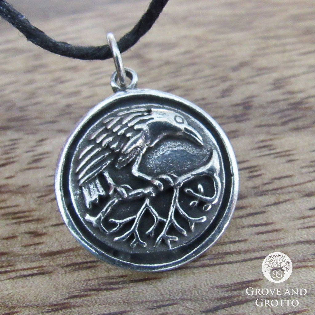 Raven Medallion Amulet – Grove and Grotto